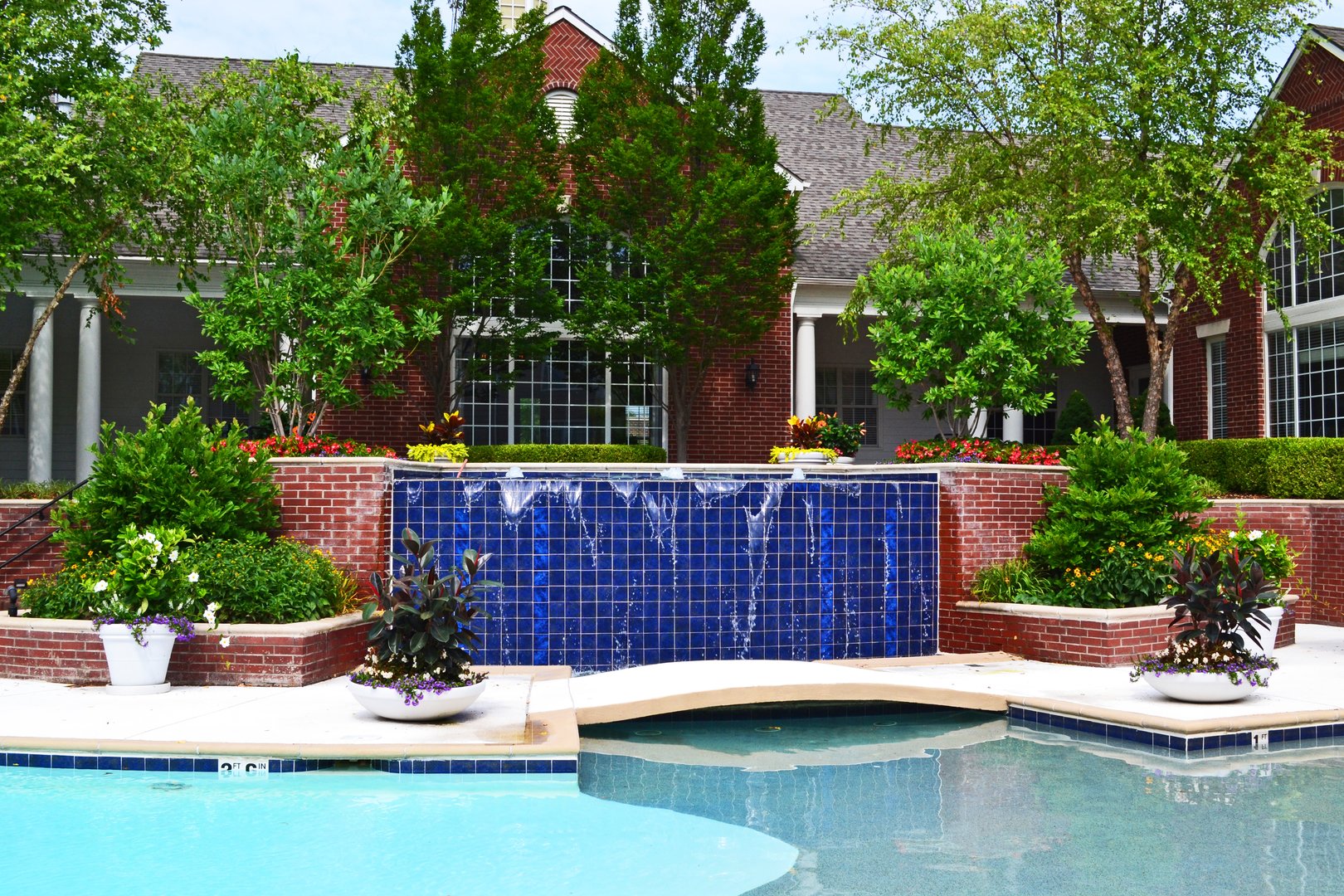 Fogelman Management Group - Signature Landscape